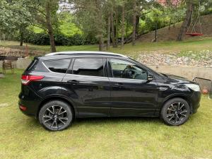 Black Ford Kuga 2014 in Kaunas, with an engine capacity of 0.00 L and mileage of 351 thousand km for 6900 €, photo 3 on AUTOMOTO.COM.LV