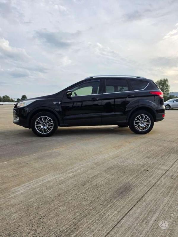 Ford Kuga 2014 Klaipėda vietnē Melns Ford Kuga 2014 Klaipėda, ar dzinēja tilpumu 2.00 L un nobraukumu 135 tūkst. km par 7500 €, foto 5 vietnē AUTOMOTO.COM.LV