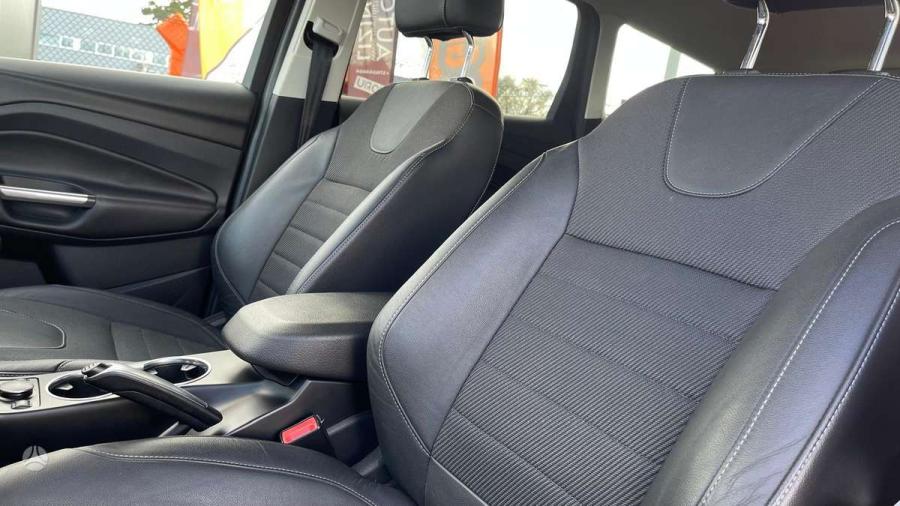 Melns Ford Kuga 2014 Marijampole, ar dzinēja tilpumu 2.00 L un nobraukumu 213 tūkst. km par 8490 €, foto 15 vietnē AUTOMOTO.COM.LV