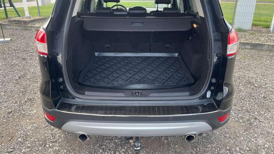 Melns Ford Kuga 2014 Marijampole, ar dzinēja tilpumu 2.00 L un nobraukumu 213 tūkst. km par 8490 €, foto 22 vietnē AUTOMOTO.COM.LV