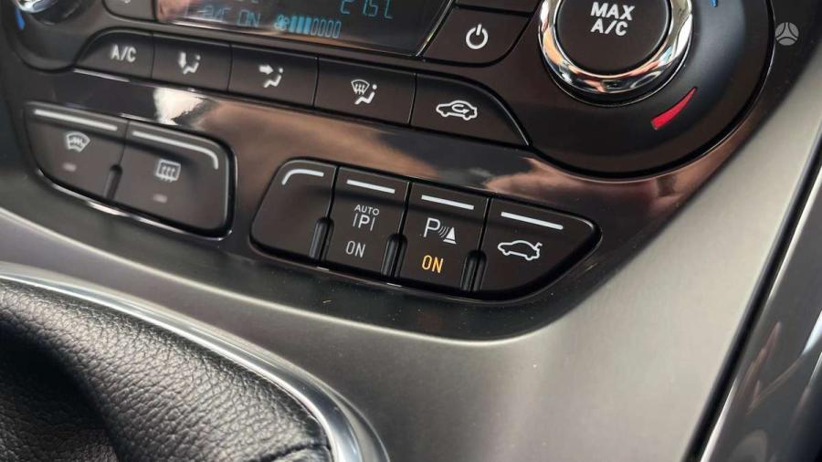 Melns Ford Kuga 2014 Marijampole, ar dzinēja tilpumu 2.00 L un nobraukumu 213 tūkst. km par 8490 €, foto 27 vietnē AUTOMOTO.COM.LV