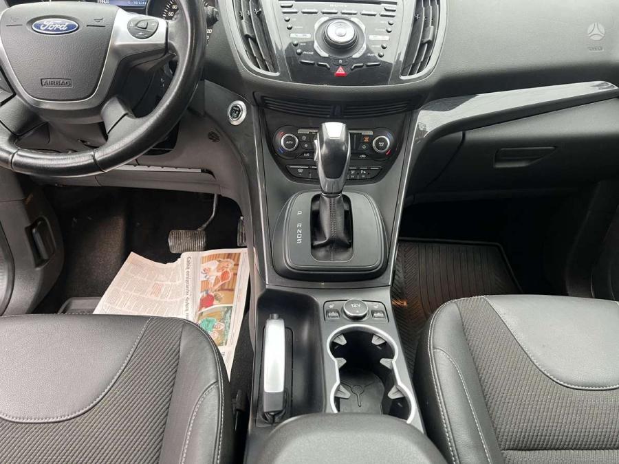 Black Ford Kuga 2015 in Kaunas, with an engine capacity of 2.00 L and mileage of 180 thousand km for 7500 €, photo 12 on AUTOMOTO.COM.LV