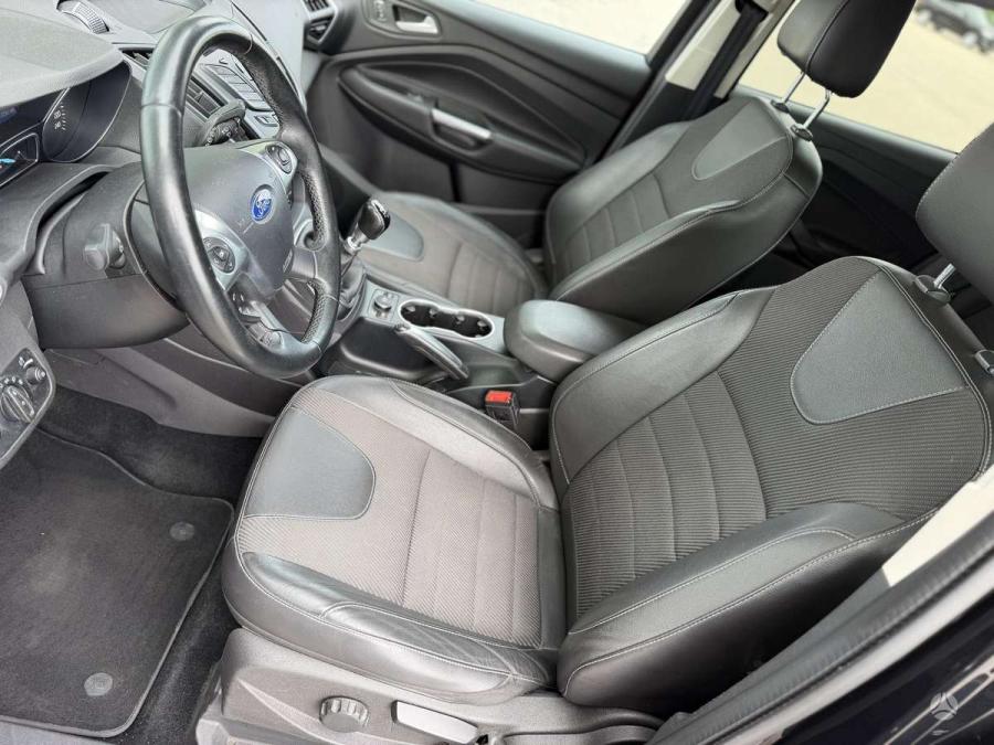 Black Ford Kuga 2015 in Marijampole, with an engine capacity of 1.50 L and mileage of 143 thousand km for 6750 €, photo 10 on AUTOMOTO.COM.LV