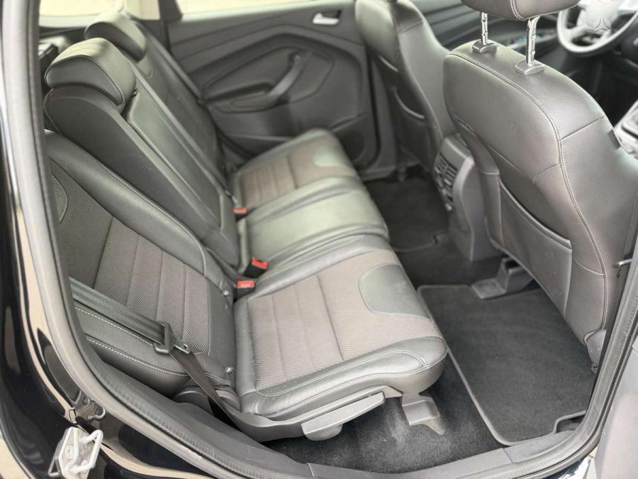 Black Ford Kuga 2015 in Marijampole, with an engine capacity of 1.50 L and mileage of 143 thousand km for 6750 €, photo 13 on AUTOMOTO.COM.LV