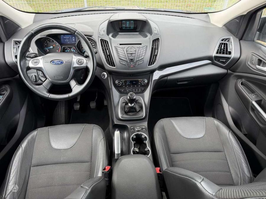 Black Ford Kuga 2015 in Marijampole, with an engine capacity of 1.50 L and mileage of 143 thousand km for 6750 €, photo 15 on AUTOMOTO.COM.LV