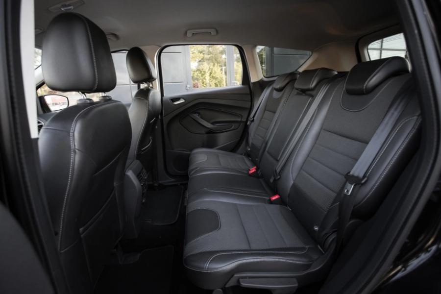 Melns Ford Kuga 2015 Rīga, ar dzinēja tilpumu 2.00 L un nobraukumu 247 tūkst. km par 9990 €, foto 16 vietnē AUTOMOTO.COM.LV