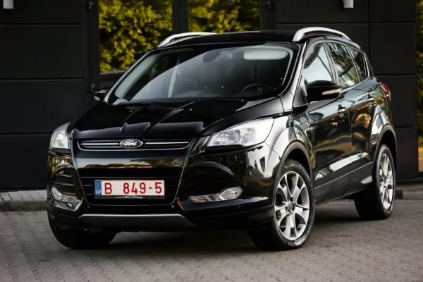 Melns Ford Kuga 2015 Jelgava, ar dzinēja tilpumu 2.00 L un nobraukumu 247 tūkst. km par 9990 €, foto 1 vietnē AUTOMOTO.COM.LV
