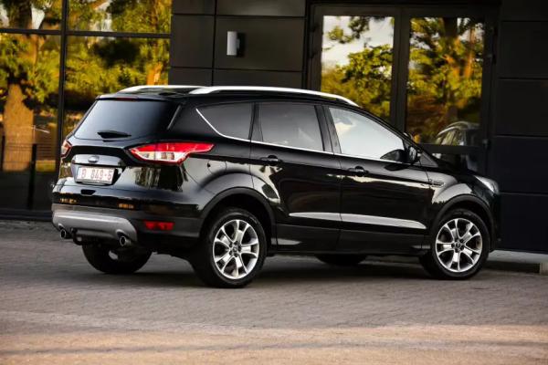 Melns Ford Kuga 2015 Jelgava, ar dzinēja tilpumu 2.00 L un nobraukumu 247 tūkst. km par 9990 €, foto 8 vietnē AUTOMOTO.COM.LV