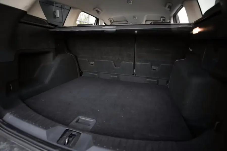 Melns Ford Kuga 2015 Jelgava, ar dzinēja tilpumu 2.00 L un nobraukumu 247 tūkst. km par 9990 €, foto 21 vietnē AUTOMOTO.COM.LV