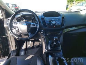 Black Ford Kuga 2015 in Cesis, with an engine capacity of 2.00 L and mileage of 208 thousand km for 9200 €, photo 6 on AUTOMOTO.COM.LV