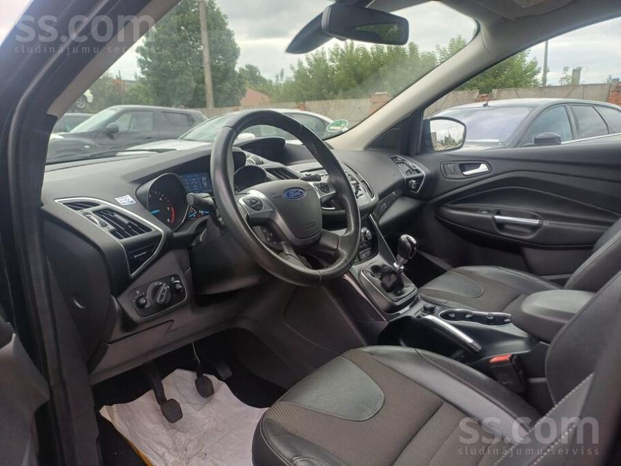Melns Ford Kuga 2015 Daugavpils, ar dzinēja tilpumu 2.00 L un nobraukumu 0 tūkst. km par 12600 €, foto 11 vietnē AUTOMOTO.COM.LV