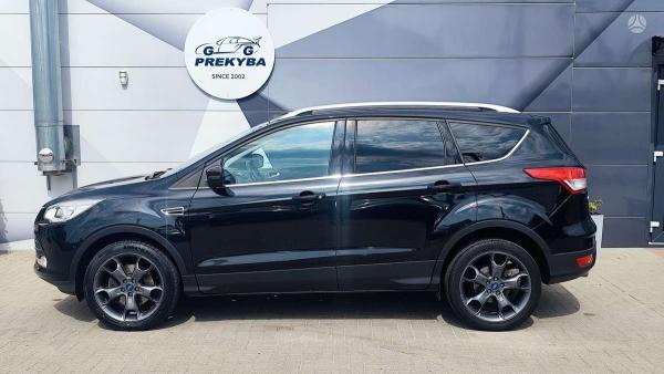 Black Ford Kuga 2015 in Kaunas, with an engine capacity of 2.00 L and mileage of 223 thousand km for 7250 €, photo 6 on AUTOMOTO.COM.LV