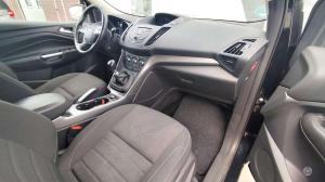 Black Ford Kuga 2015 in Kaunas, with an engine capacity of 2.00 L and mileage of 223 thousand km for 7250 €, photo 19 on AUTOMOTO.COM.LV