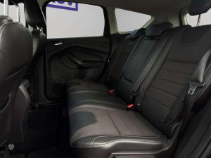 Melns Ford Kuga 2015 Klaipėda, ar dzinēja tilpumu 2.00 L un nobraukumu 212 tūkst. km par 7999 €, foto 12 vietnē AUTOMOTO.COM.LV