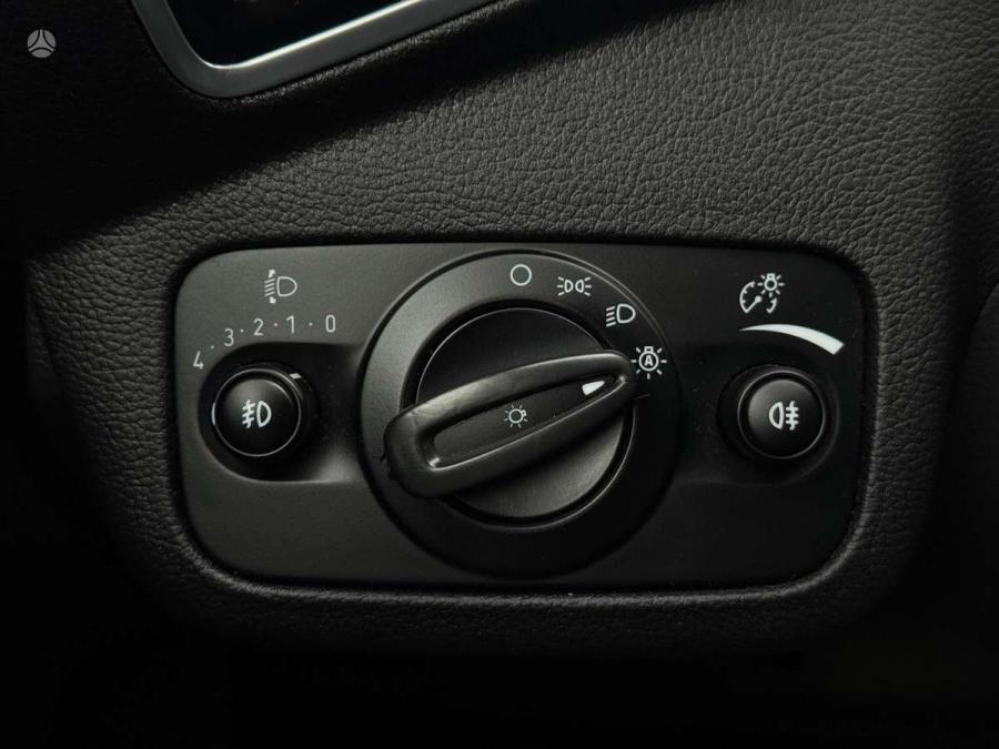 Melns Ford Kuga 2015 Klaipėda, ar dzinēja tilpumu 2.00 L un nobraukumu 212 tūkst. km par 7999 €, foto 19 vietnē AUTOMOTO.COM.LV