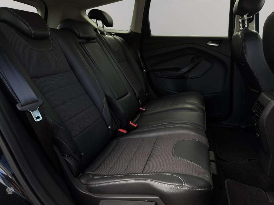 Black Ford Kuga 2015 in Klaipeda, with an engine capacity of 2.00 L and mileage of 212 thousand km for 7999 €, photo 10 on AUTOMOTO.COM.LV