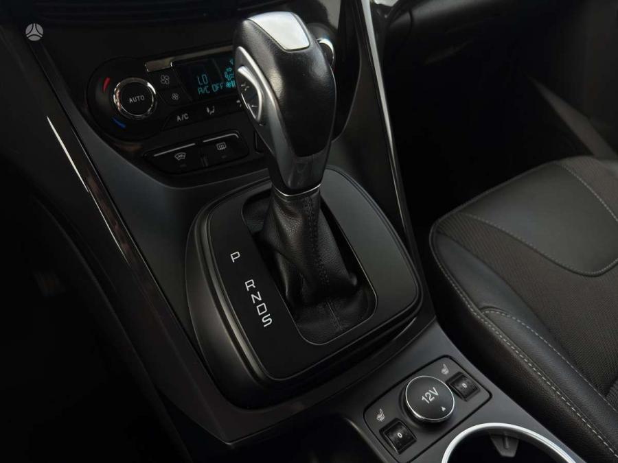 Black Ford Kuga 2015 in Klaipeda, with an engine capacity of 2.00 L and mileage of 212 thousand km for 7999 €, photo 16 on AUTOMOTO.COM.LV
