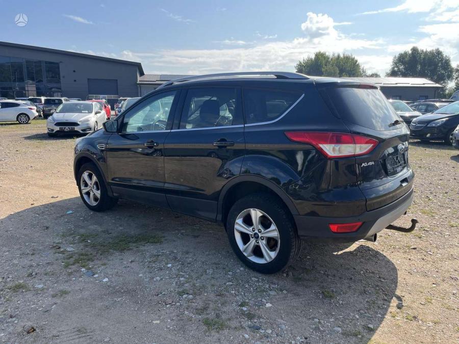 Black Ford Kuga 2015 in Taurage, with an engine capacity of 2.00 L and mileage of 226 thousand km for 4700 €, photo 13 on AUTOMOTO.COM.LV