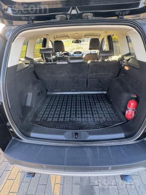 Black Ford Kuga 2015 in Riga, with an engine capacity of 2.00 L and mileage of 115 thousand km for 9500 €, photo 10 on AUTOMOTO.COM.LV