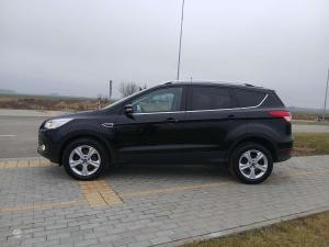 Black Ford Kuga 2016 in Marijampole, with an engine capacity of 1.50 L and mileage of 136 thousand km for 8850 €, photo 4 on AUTOMOTO.COM.LV