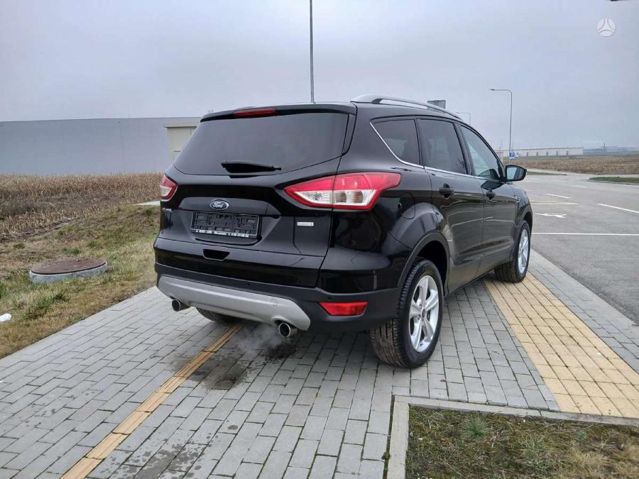 Black Ford Kuga 2016 in Marijampole, with an engine capacity of 1.50 L and mileage of 136 thousand km for 8850 €, photo 15 on AUTOMOTO.COM.LV