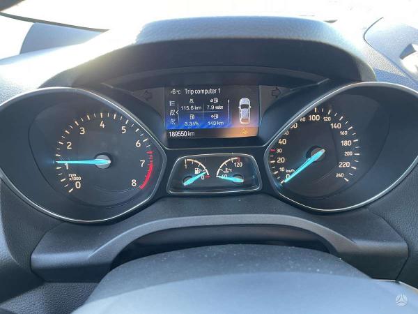 Black Ford Kuga 2016 in Panevezys, with an engine capacity of 1.50 L and mileage of 189 thousand km for 8200 €, photo 11 on AUTOMOTO.COM.LV