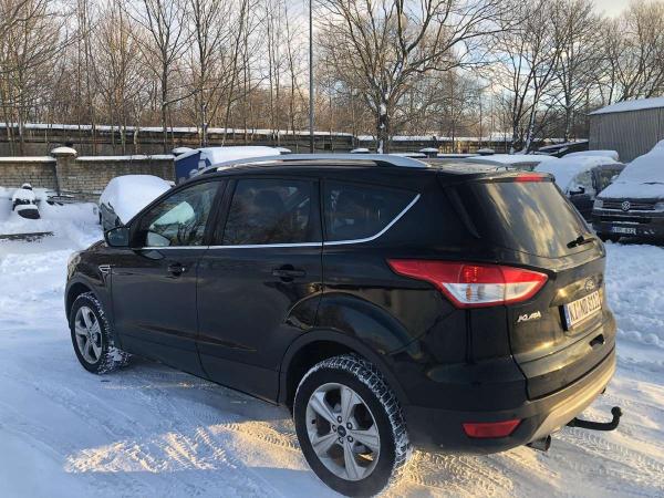 Black Ford Kuga 2016 in Klaipeda, with an engine capacity of 1.50 L and mileage of 164 thousand km for 8500 €, photo 10 on AUTOMOTO.COM.LV