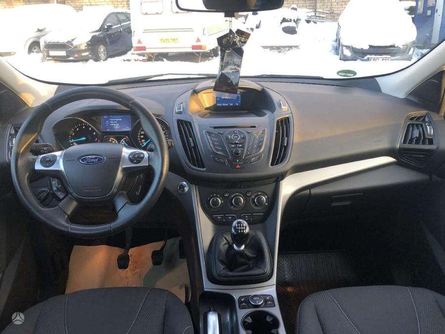 Melns Ford Kuga 2016 Klaipėda, ar dzinēja tilpumu 1.50 L un nobraukumu 164 tūkst. km par 8500 €, foto 18 vietnē AUTOMOTO.COM.LV