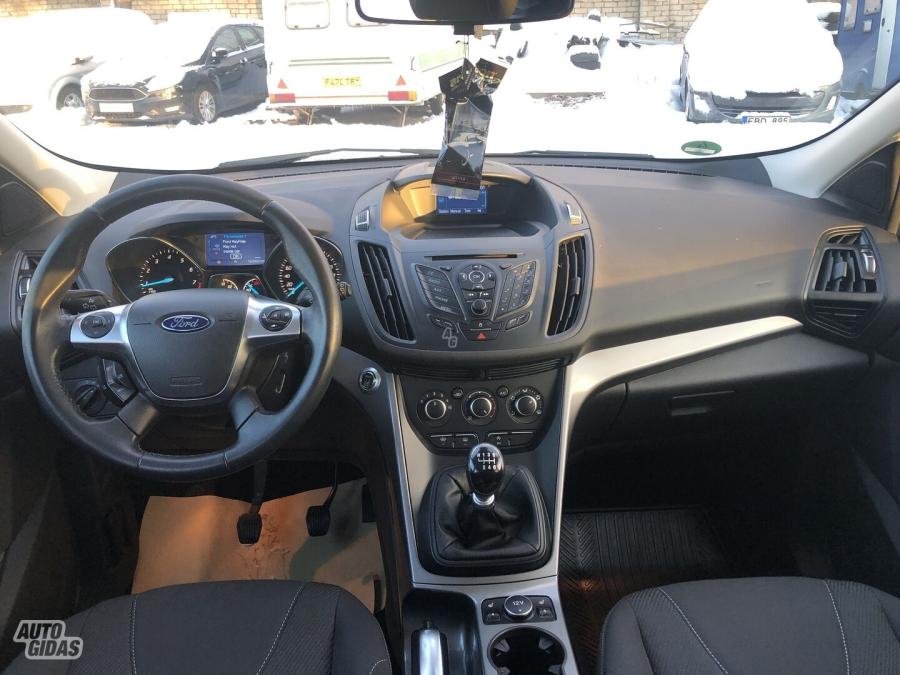 Black Ford Kuga 2016 in Klaipeda, with an engine capacity of 1.50 L and mileage of 164 thousand km for 8600 €, photo 18 on AUTOMOTO.COM.LV
