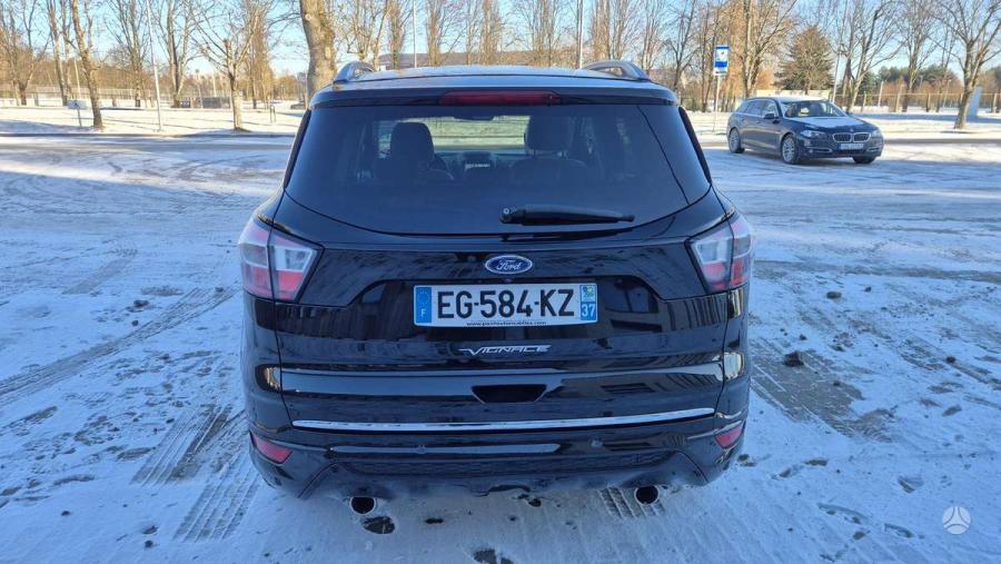 Black Ford Kuga 2016 in Taurage, with an engine capacity of 2.00 L and mileage of 154 thousand km for 8990 €, photo 7 on AUTOMOTO.COM.LV