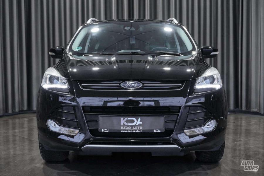 Black Ford Kuga 2016 in Marijampole, with an engine capacity of 2.00 L and mileage of 189 thousand km for 9450 €, photo 3 on AUTOMOTO.COM.LV