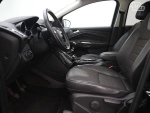 Black Ford Kuga 2016 in Vilnius, with an engine capacity of 1.50 L and mileage of 167 thousand km for 9999 €, photo 5 on AUTOMOTO.COM.LV