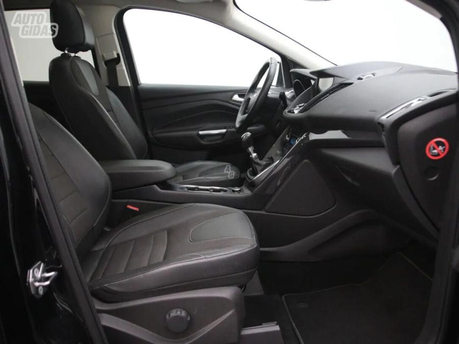 Black Ford Kuga 2016 in Vilnius, with an engine capacity of 1.50 L and mileage of 167 thousand km for 9999 €, photo 15 on AUTOMOTO.COM.LV