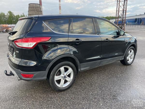 Melns Ford Kuga 2016 Kauņa, ar dzinēja tilpumu 1.50 L un nobraukumu 268 tūkst. km par 7450 €, foto 5 vietnē AUTOMOTO.COM.LV