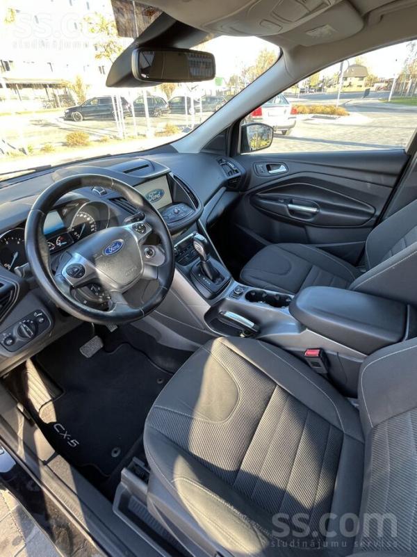 Melns Ford Kuga 2016 Jelgava, ar dzinēja tilpumu 2.00 L un nobraukumu 180 tūkst. km par 10550 €, foto 5 vietnē AUTOMOTO.COM.LV