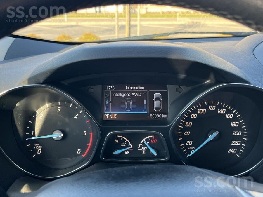 Black Ford Kuga 2016 in Jelgava, with an engine capacity of 2.00 L and mileage of 180 thousand km for 10550 €, photo 10 on AUTOMOTO.COM.LV