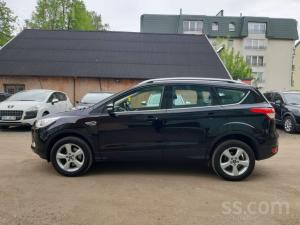 Black Ford Kuga 2016 in Daugavpils, with an engine capacity of 2.00 L and mileage of 0 thousand km for 9650 €, photo 10 on AUTOMOTO.COM.LV