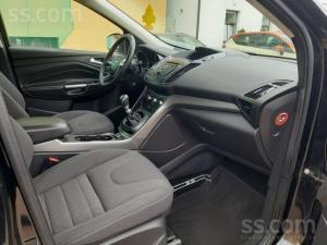 Black Ford Kuga 2016 in Daugavpils, with an engine capacity of 2.00 L and mileage of 0 thousand km for 9650 €, photo 24 on AUTOMOTO.COM.LV