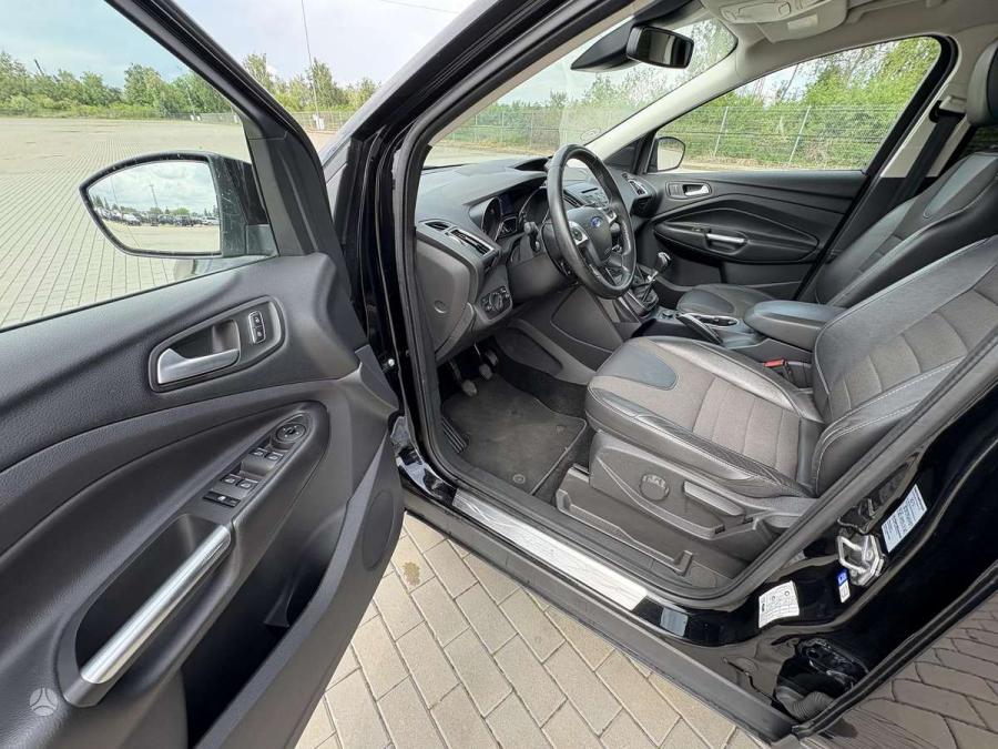 Melns Ford Kuga 2016 Marijampole, ar dzinēja tilpumu 1.50 L un nobraukumu 229 tūkst. km par 6200 €, foto 12 vietnē AUTOMOTO.COM.LV