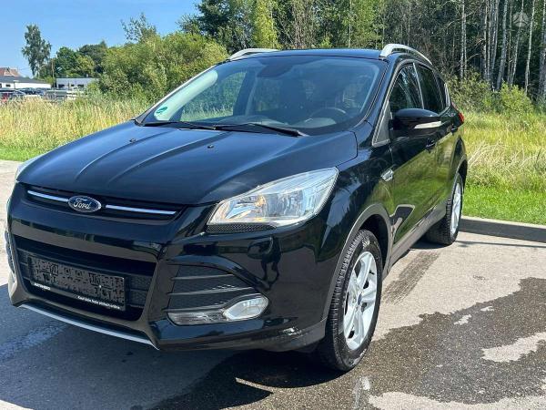 Melns Ford Kuga 2016 Utena, ar dzinēja tilpumu 1.50 L un nobraukumu 151 tūkst. km par 8650 €, foto 4 vietnē AUTOMOTO.COM.LV