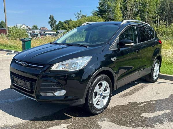 Melns Ford Kuga 2016 Utena, ar dzinēja tilpumu 1.50 L un nobraukumu 151 tūkst. km par 8650 €, foto 9 vietnē AUTOMOTO.COM.LV