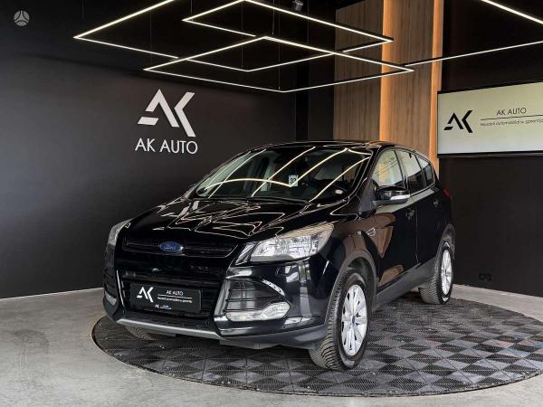 Black Ford Kuga 2016 in Kaunas, with an engine capacity of 1.50 L and mileage of 117 thousand km for 8990 €, photo 5 on AUTOMOTO.COM.LV