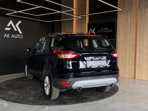 Black Ford Kuga 2016 in Kaunas, with an engine capacity of 1.50 L and mileage of 117 thousand km for 8990 €, photo 10 on AUTOMOTO.COM.LV
