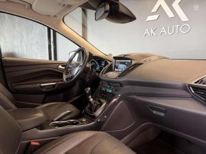 Black Ford Kuga 2016 in Kaunas, with an engine capacity of 1.50 L and mileage of 117 thousand km for 8990 €, photo 19 on AUTOMOTO.COM.LV