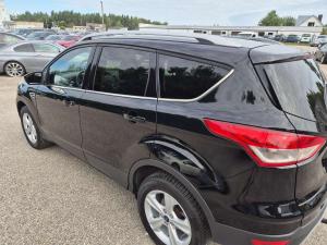 Black Ford Kuga 2016 in Utena, with an engine capacity of 1.50 L and mileage of 151 thousand km for 8650 €, photo 17 on AUTOMOTO.COM.LV