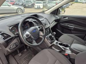 Black Ford Kuga 2016 in Utena, with an engine capacity of 1.50 L and mileage of 151 thousand km for 8650 €, photo 20 on AUTOMOTO.COM.LV