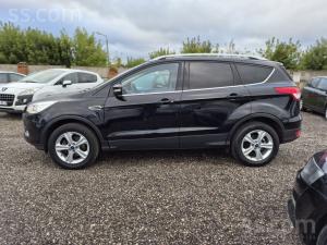 Black Ford Kuga 2016 in Daugavpils, with an engine capacity of 1.50 L and mileage of 0 thousand km for 6950 €, photo 5 on AUTOMOTO.COM.LV