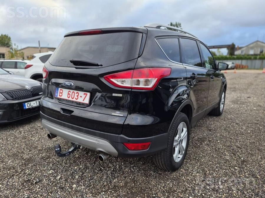 Black Ford Kuga 2016 in Daugavpils, with an engine capacity of 1.50 L and mileage of 0 thousand km for 6950 €, photo 7 on AUTOMOTO.COM.LV