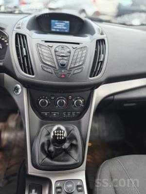 Black Ford Kuga 2016 in Daugavpils, with an engine capacity of 1.50 L and mileage of 0 thousand km for 6950 €, photo 18 on AUTOMOTO.COM.LV