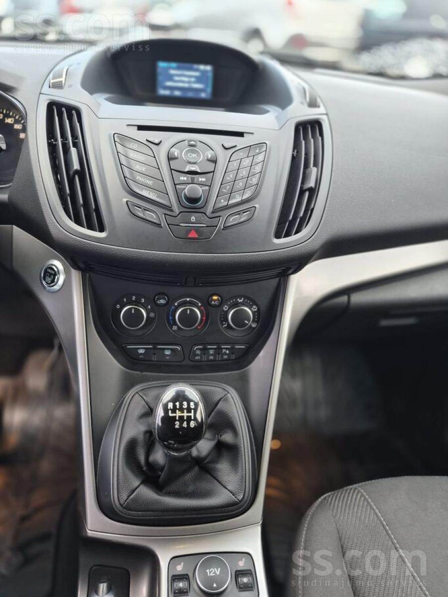 Black Ford Kuga 2016 in Daugavpils, with an engine capacity of 1.50 L and mileage of 0 thousand km for 6950 €, photo 18 on AUTOMOTO.COM.LV